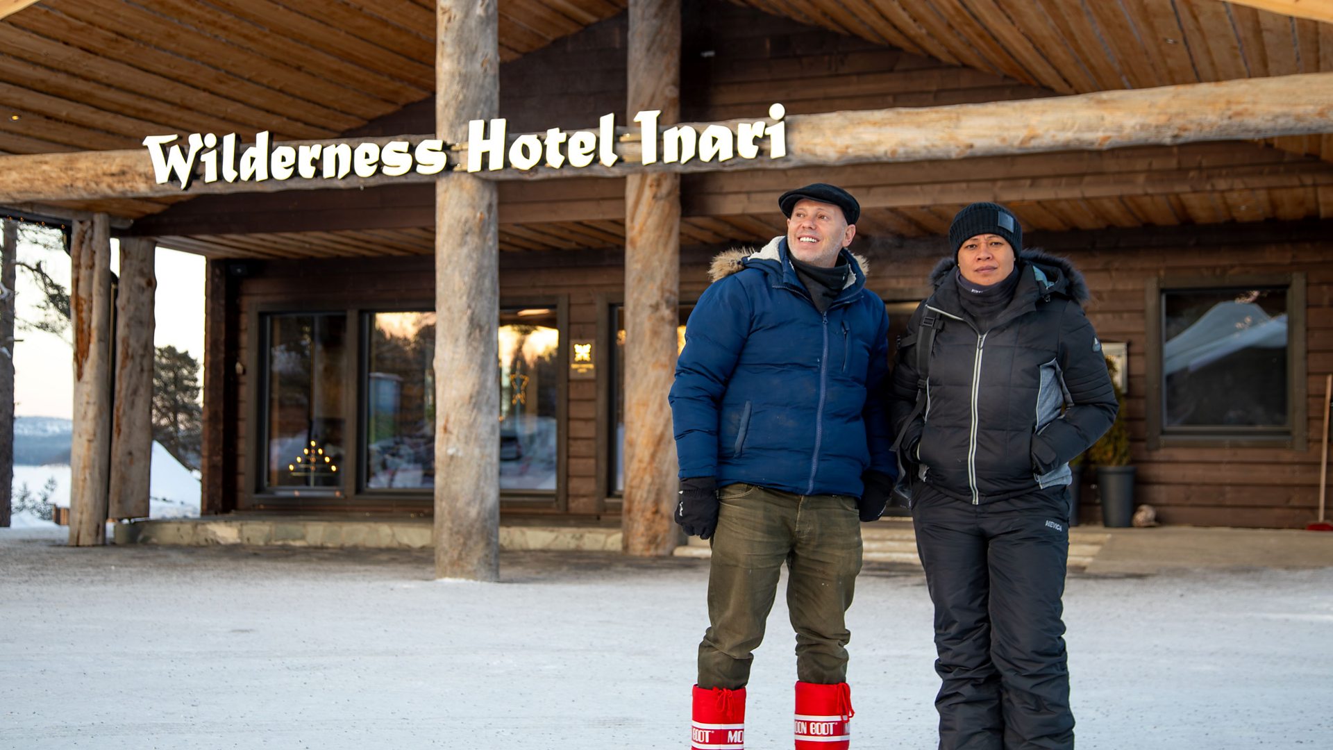 Amazing Hotels: Life Beyond the Lobby