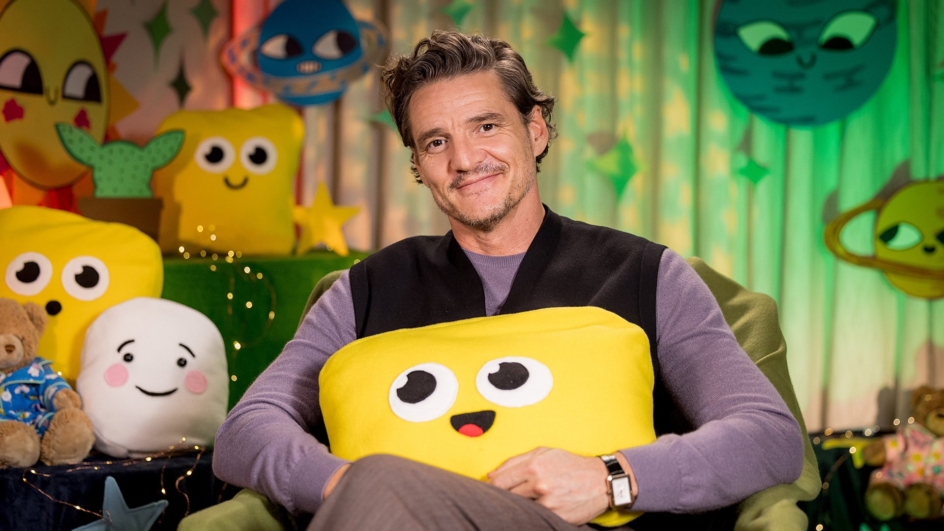 Pedro Pascal joins the CBeebies Bedtime Stories line-up with a space ...