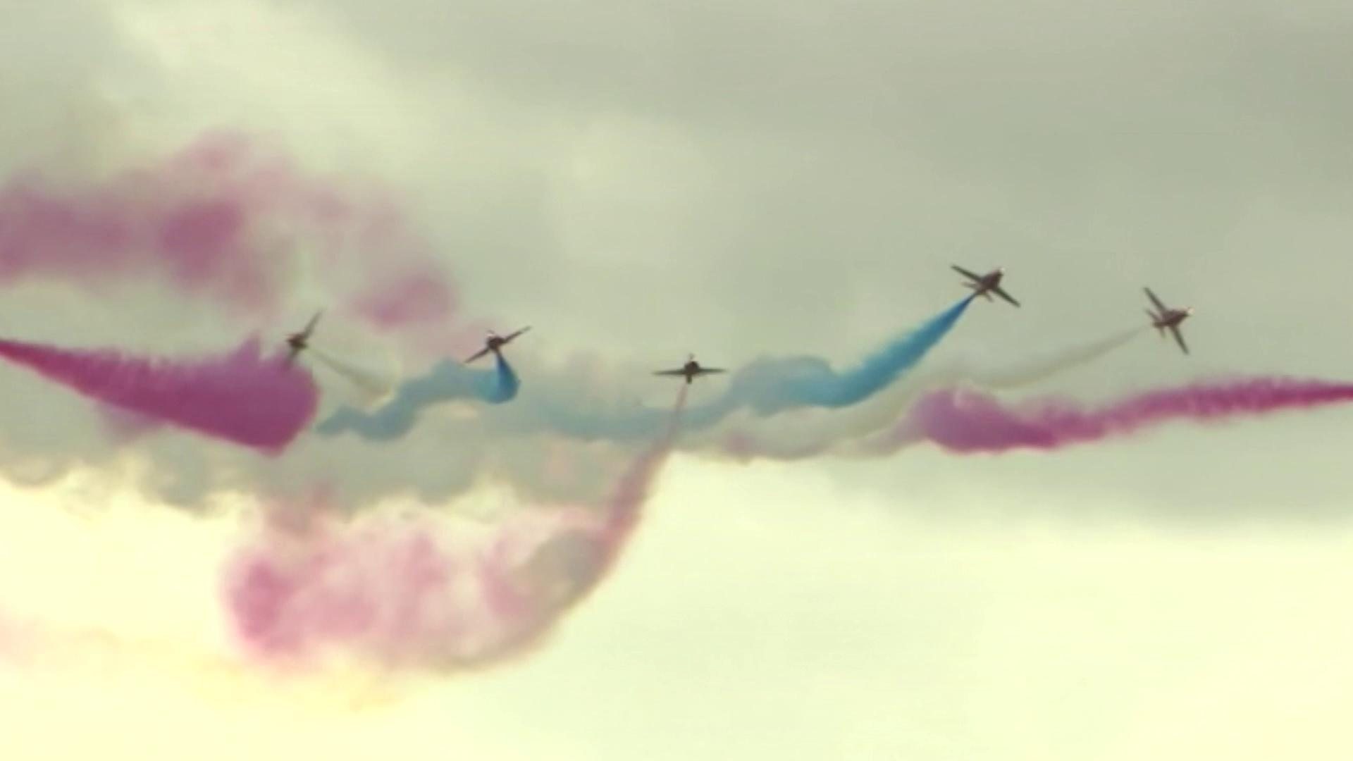 infinity break red arrows