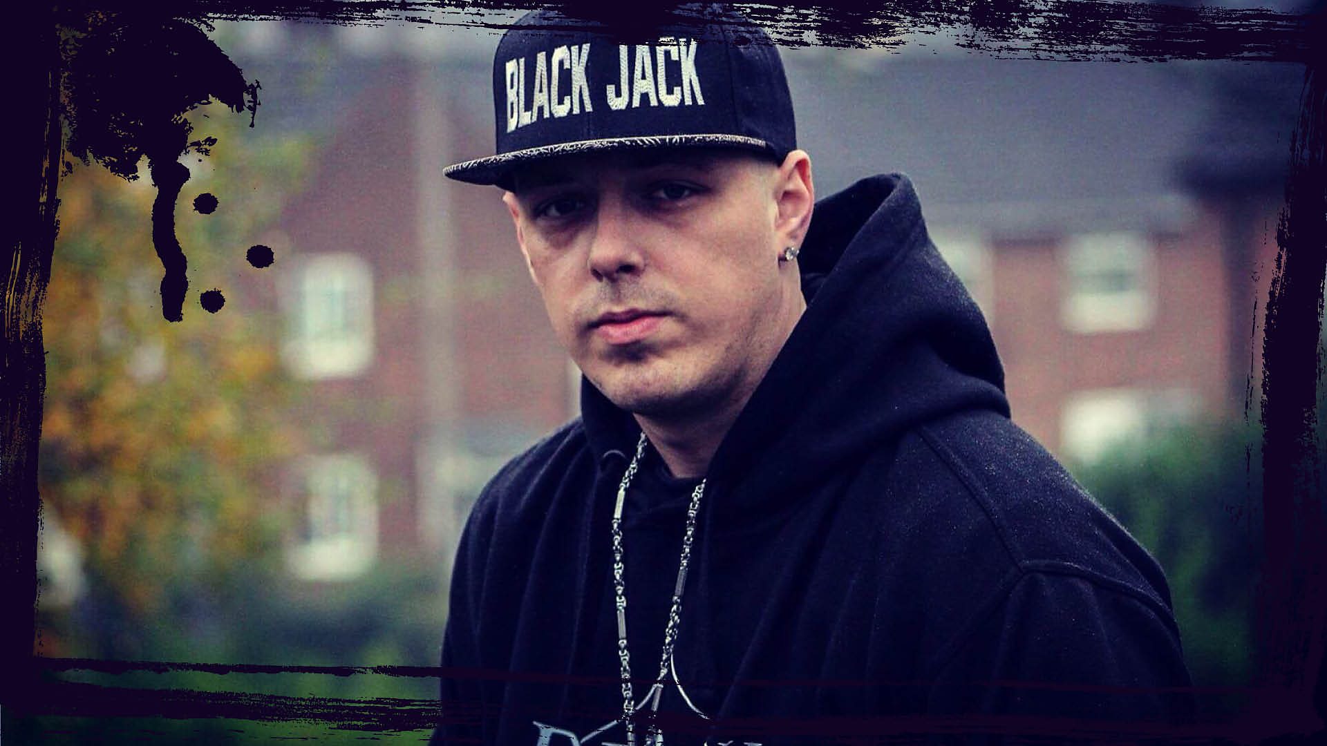 'How I went from guns to God' - BBC Three