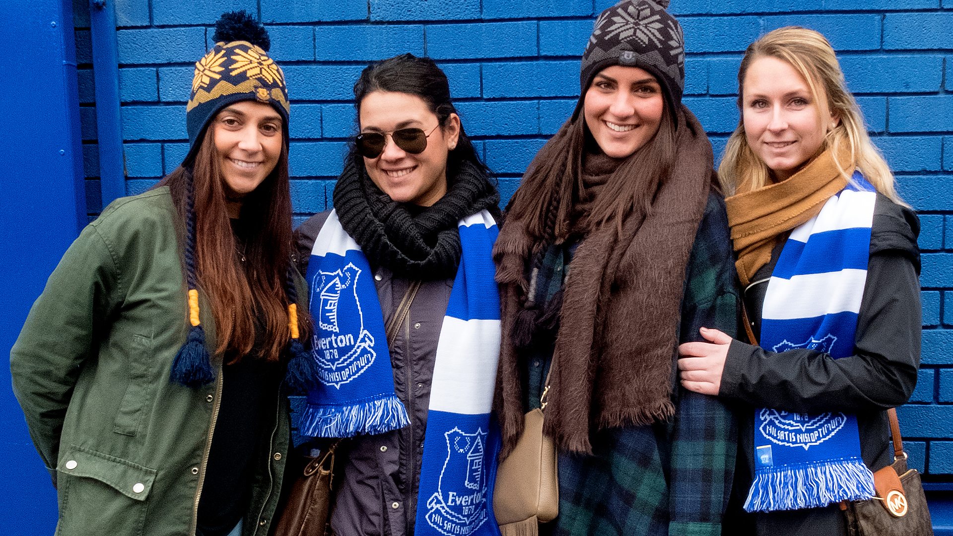 What it's like being a modern-day female football fan - BBC Three