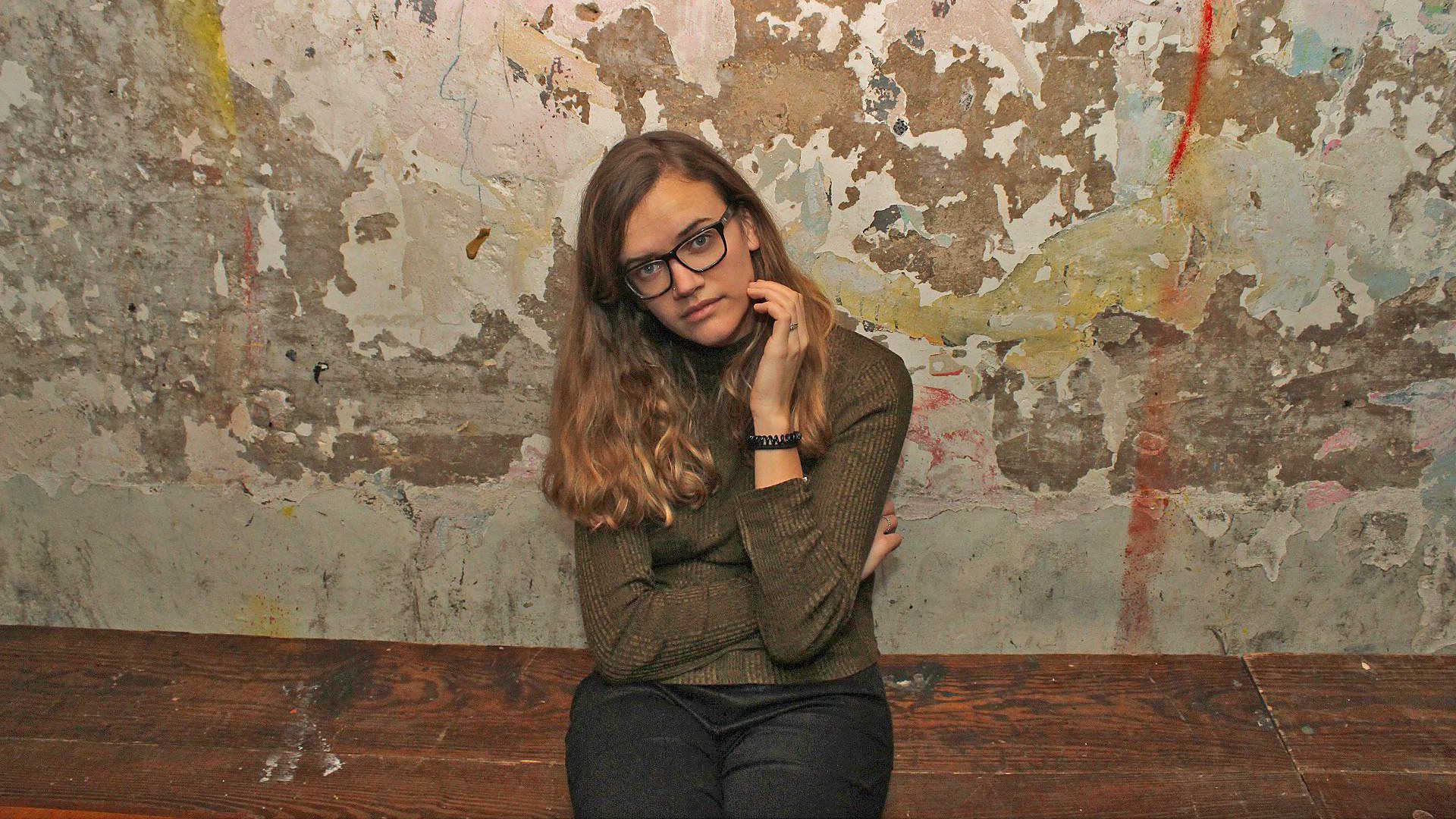 What it's like being a modern-day female football fan - BBC Three