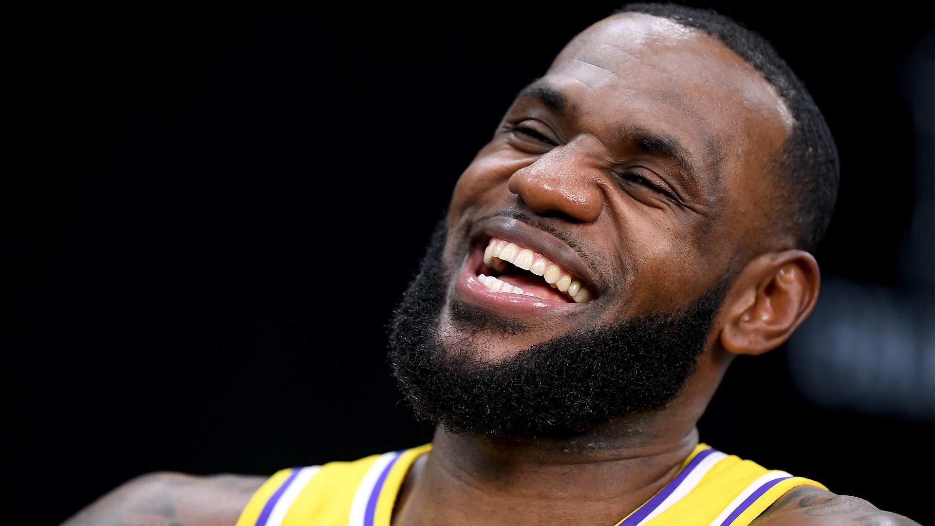 Eleven reasons LeBron James is the biggest athlete on the planet - BBC ...