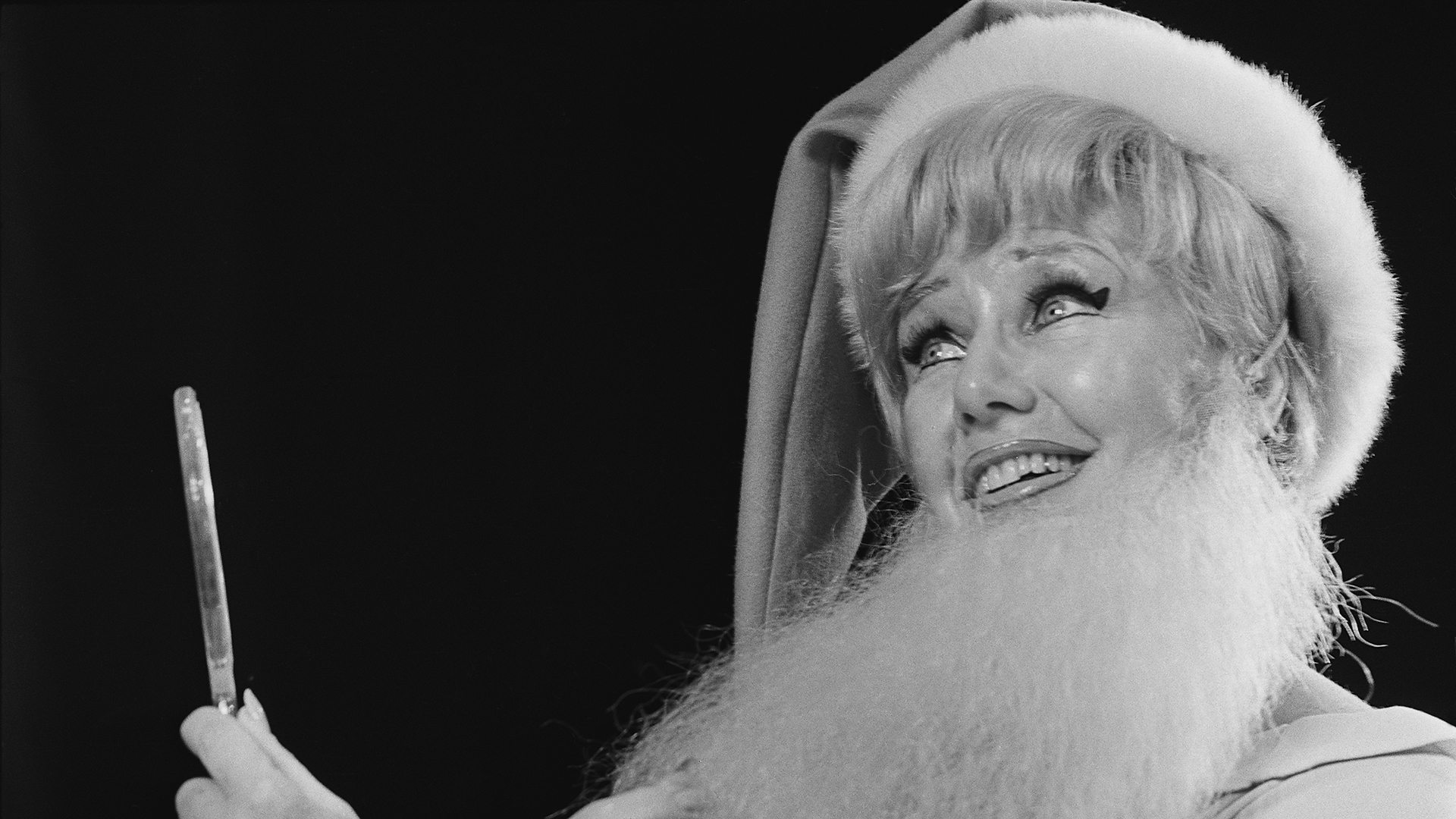 Debate: Should Santa Claus be female or gender neutral? - BBC Three