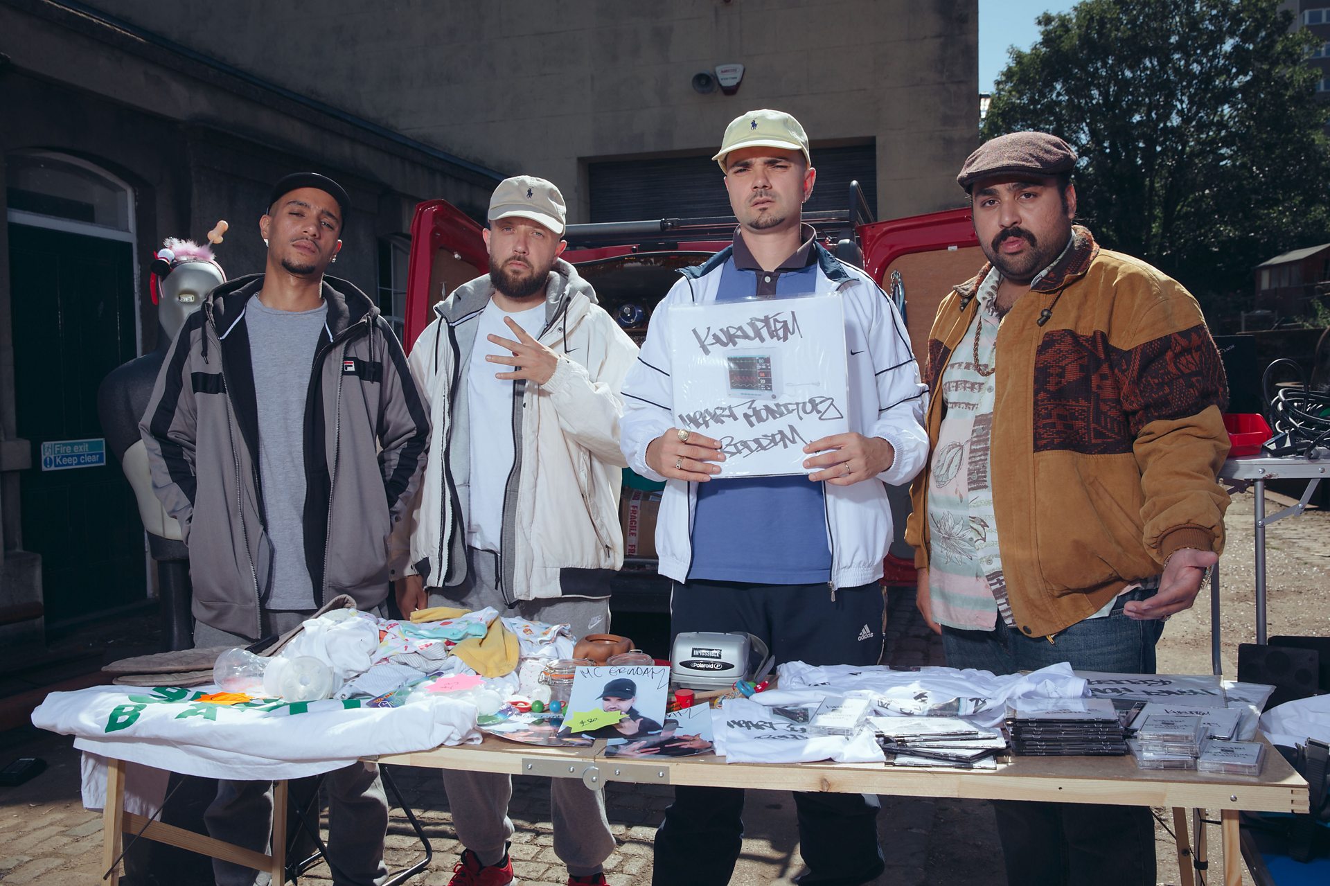 People Just Do Nothing: 'I've never really had a proper job' - BBC Three