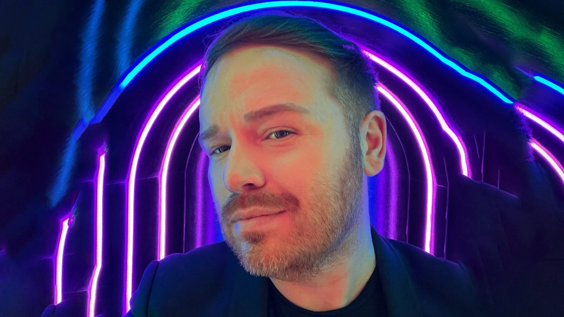 Meet the UK make-up artists that are dominating the scene now - BBC Three