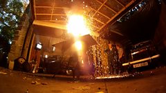 Physics KS3/GCSE: Why is the sky blue? - BBC Teach