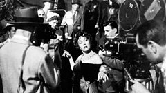 Gesture - Describing body language - GCSE Drama Revision - WJEC - BBC ...