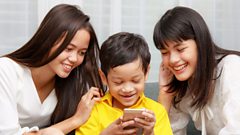 Learn English vocabulary to describe family and friends - BBC Bitesize