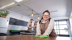 Talking about different types of accommodation in French - BBC Bitesize