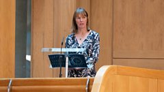 The Morrow-bird by Kathleen Jamie - Higher English Revision - BBC ...
