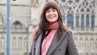 BBC One - Bargain Hunt - Caroline Hawley