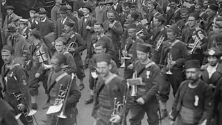 BBC - Music in the Great War: Military Bands - Romanian army violinist