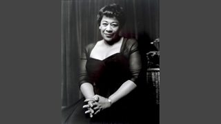 BBC - Terry Cryer's Photographs - Sister Rosetta Tharpe