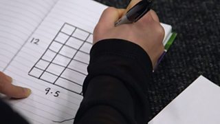 How do you work out the area of shapes? - BBC Teach