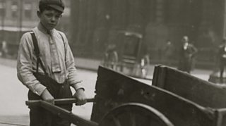 What did men do on the home front in World War One? - BBC Bitesize