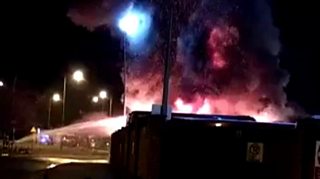 Orpington depot fire: Seven buses destroyed - BBC News