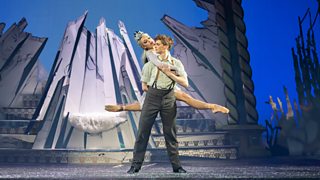 BBC Scotland - BBC Scotland - Frozen in time — dazzling split-second ...