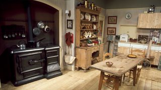 Empty sets: Sitcoms - BBC Archive