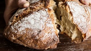 The science of baking - BBC Bitesize