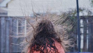 Static electricity - BBC Bitesize