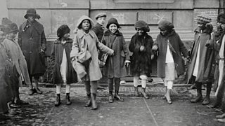 The experiences of African Americans - American society in the 1920s ...