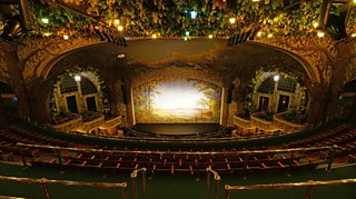 Four incredible theatres around the world - BBC Bitesize