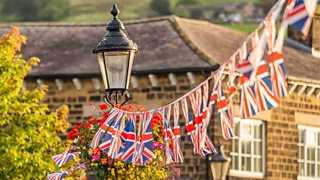 How to throw a street party - BBC Food