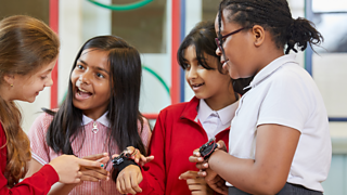 How to track your physical activity using the BBC micro:bit - BBC Bitesize