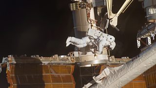 Sensory stories: Let's go out into space - BBC Bitesize