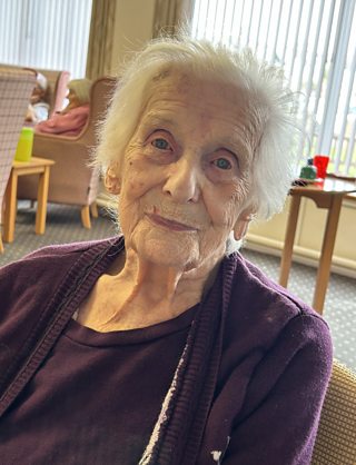 ‘I was more of a scribbler’ - School day memories of people born 100 ...