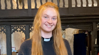 George-Murray Nightingale: Life as a male ballet dancer - BBC Bitesize