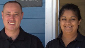 BBC Two - Cardigan Bay Coastal Lives - Gethin and Jess James