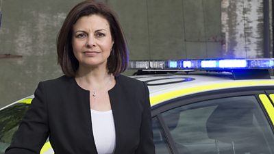 Former Metropolitan Police detective Jacqui Hames returns to Crimewatch ...