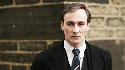 Interview with Derek Riddell - Media Centre