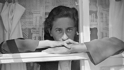 Anni Albers: A Life In Thread - Media Centre