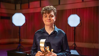 Sasha Canter wins BBC Young Musician 2022 Brass Final - Media Centre