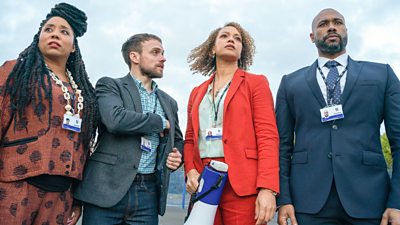 Waterloo Road's cast of staff, parents and students reveal all about ...