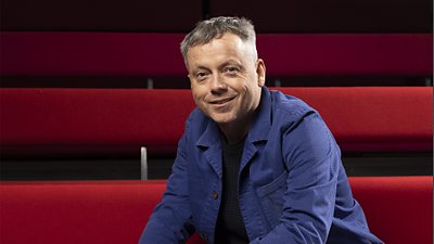 Entertainment commissioning team - Commissioning