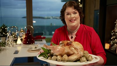 Paula McIntyre’s Hamely Christmas