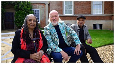 Extraordinary Portraits with Bill Bailey