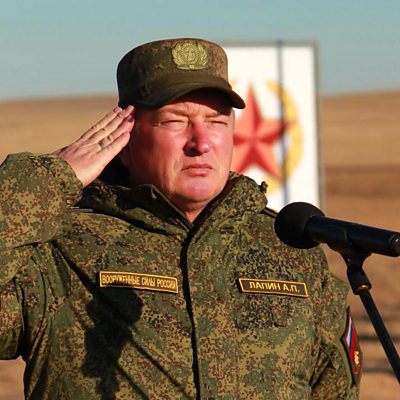 За что уволили генерала Лапина? - Что это было? - Russian - BBC News ...