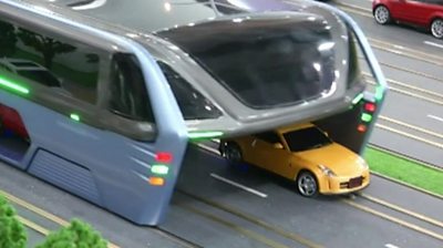 The bus that will drive over cars - BBC News