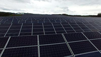 Scotland's biggest solar farm formally opens - BBC News