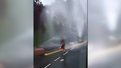 Water pipe bursts outside London Bridge station - BBC News