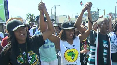 What is behind South Africa's #FeesMustFall protests? - BBC News