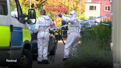 West Midlands Police investigate 'murder-suicide' - BBC News