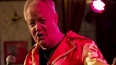Keith Chegwin: From Swap Shop to Big Brother - BBC News