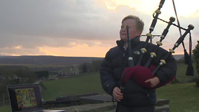 International Bagpipe Day: Meet boy who plays bagpipes with one hand ...
