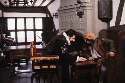 Attention Writers: Studio Sitcom Needs YOU!